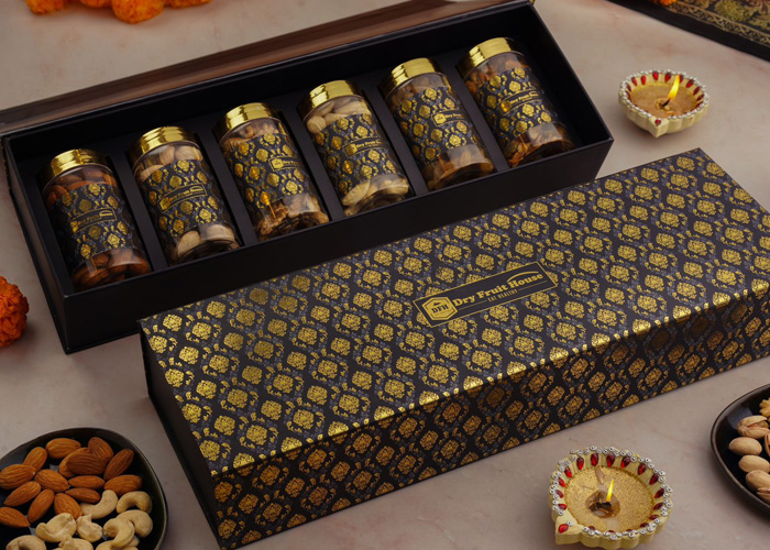 Best collection of gift boxes and festival hampers.