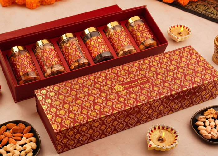 Best collection of gift boxes and festival hampers.