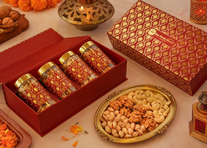 Best collection of gift boxes and festival hampers.
