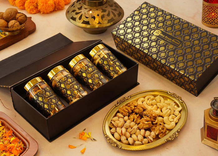 Best collection of gift boxes and festival hampers.